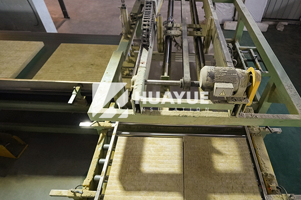 Rock Wool Insulation for Walls: Pros, Cons & Vapor Barrier Guide